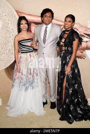 Saleka Shyamalan, left, Ishana Shyamalan, M. Night Shyamalan, Bhavna ...
