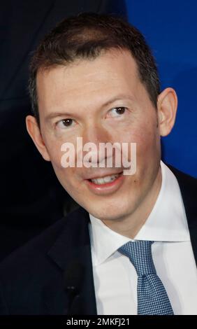 PARIGI - Benjamin Smith, CEO Air France-KLM, Steven Zaat, CFO Air ...