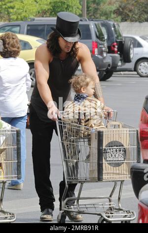 ESCLUSIVO!! Conan The Barbarian 3D stelle Jason Momoa indossa una ...