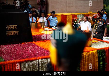 Indian army chief Gen. Bikram Singh, third from right, Indian navy ...