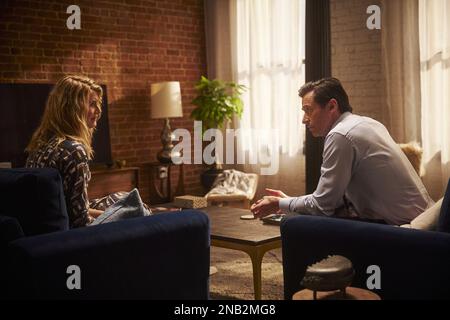 STATI UNITI. Hugh Jackman e Laura Dern in una scena dal (C)Cross City ...