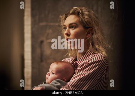 STATI UNITI. Vanessa Kirby nel (C)Cross City Films nuovo film : The Son ...
