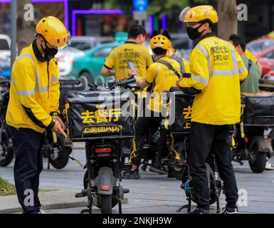 Deliverymen of Meituan, China's biggest lifestyle O2O service provider ...