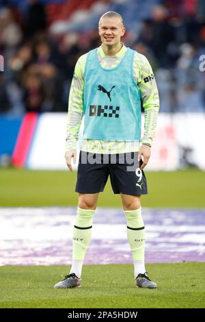 Erling Haaland di Manchester City si scalda davanti alla finale della ...