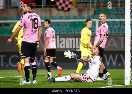 Palermo, Italia. 17th Mar, 2023. Nicola Valente (Palermo) e Fabio Ponsi ...