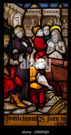 Vetrata, Duomo di San Martino chiesa cattedrale, Lucca, Toscana, Italia ...