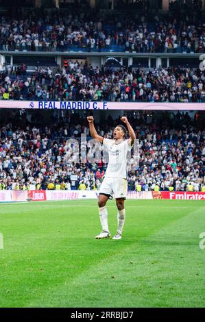 Jude Bellingham del Real Madrid festeggia dopo aver segnato un gol ...
