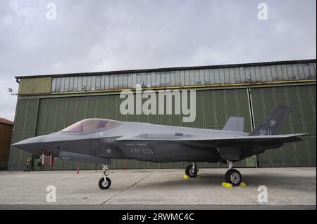 - Aeroporto militare di Cameri (Novara), Lockheed Martin F-35 Lightning ...