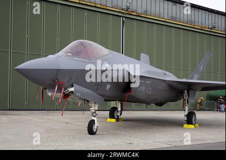 - Aeroporto militare di Cameri (Novara), Lockheed Martin F-35 Lightning ...