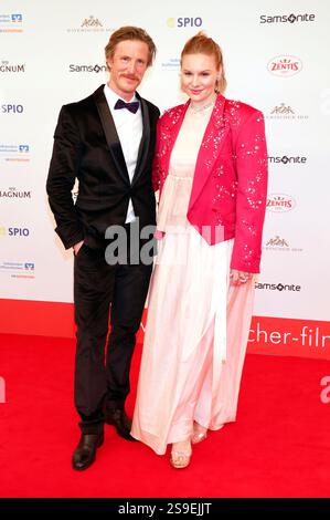 Golo Euler und Rosalie Thomass beim 49. Deutschen Filmball 2025 im Hotel Bayerischer Hof ...