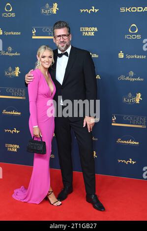 Andre Stade mit Freundin sue Rosenblatt bei der VERLEIHUNG DER GOLDENEN ...