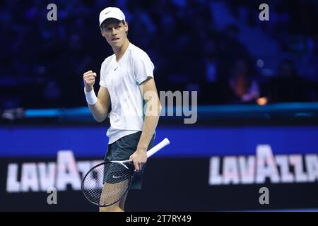 Torino, Italia. 16 novembre 2023. Jannik Sinner celebra durante il ...
