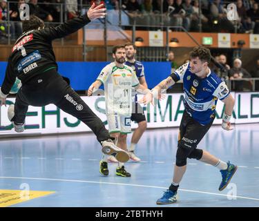 Justin Kurch (Kreis, THSV Eisenach, n. 52), Tomas Mrkva (TW, THW Kiel ...