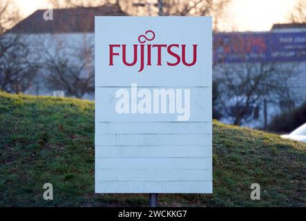 Sede centrale di Fujitsu UK a Bracknell. Fujitsu si è scusato con ...