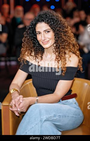 MDR - battello fluviale. Moderatorin Marwa Eldessouky anläßlich der ...