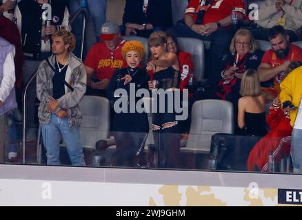 L'11 febbraio 2024 rapper Ice Spice e la cantante Taylor Swift hanno ...