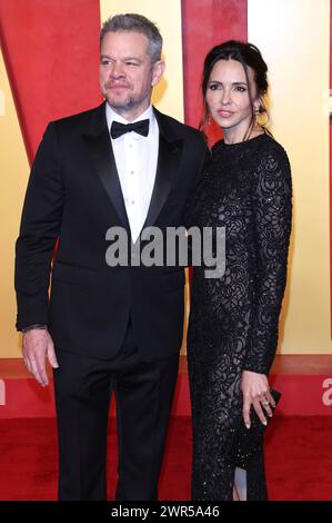 Matt Damon mit Ehefrau Luciana Barroso bei der Vanity Fair Oscar Party ...