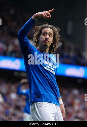 Fabio Silva dei Rangers celebra il terzo gol della squadra durante la ...