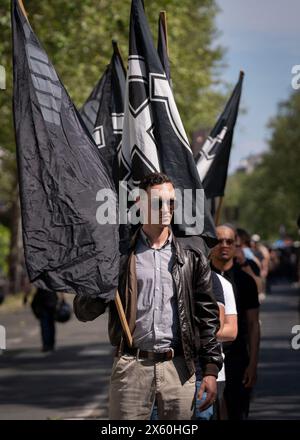 Le strade del centro di Parigi testimoniano la preoccupante presenza ...
