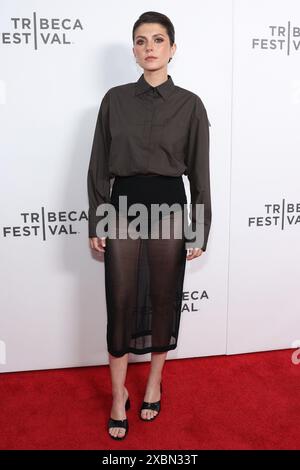 NY. 12 giugno 2024. Emily Bader e Jamie Babbit agli arrivi per MY LADY ...