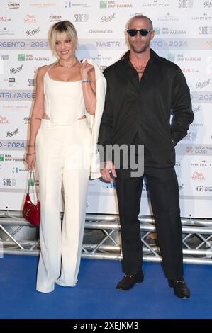 Micaela Ramazzotti e Claudio Pallitto bei der Verleihung der nastri d ...