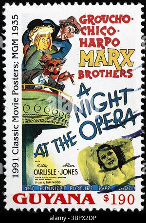 MARX BROTHERS Vintage Film poster per il film di re release 1948 A ...