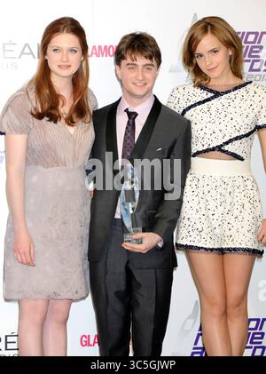 Bonnie Wright, Daniel Radcliffe, Emma Watson National Movie Awards ...
