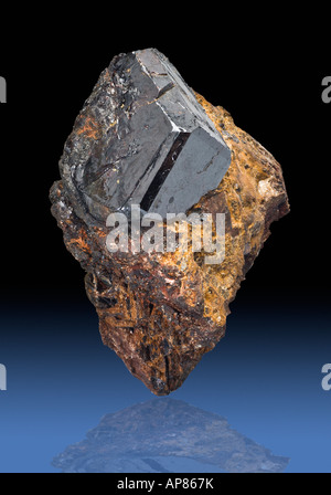 Cristallo di rutilo (TiO2) - Graves Mountain Georgia - USA - ossido di ...