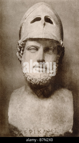 Statua di Atene antica più Pericle Foto stock - Alamy