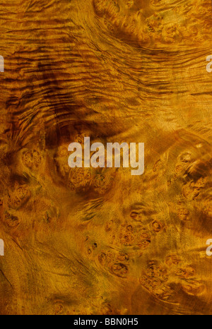 Radica di noce a grana di legno sfondo texture Foto stock - Alamy