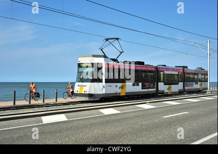 Coast tram / Kusttram, più lunga linea di tram nel mondo, equitazione ...
