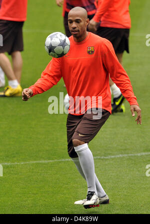 Thierry Henry di Barcellona durante la partita di calcio della UEFA ...