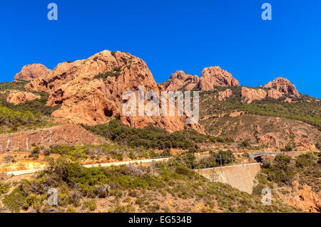 Les Roches rouge Massif de l'Esterel Frejus Cote d Azur Francia Foto ...