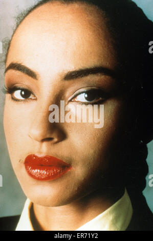 SADE Anglo-Nigerian cantante pop in 1986 Foto stock - Alamy