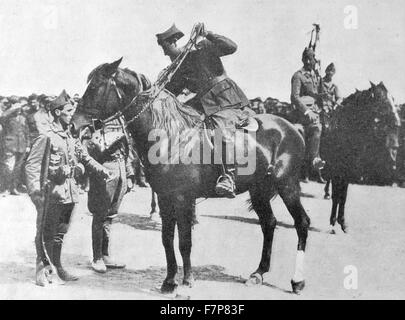 FRANCISCO FRANCO (1892-1975) Spagnolo Caudilo sventolare dal balcone ...