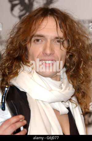 JUSTIN HAWKINS, THE DARKNESS, 2003: Justin Hawkins from the Darkness at ...