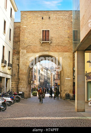Piazza Garibaldi a Padova Foto stock - Alamy