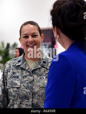 Lt. Col. Kristy Leasman, Comandante della 273Cyber Operations Group ...