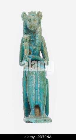 Amuleto sotto forma di una Dea a testa di Leone 1070–664 a.C. terzo ...