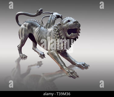 Etrusca statua in bronzo del mitico Chimera conosciuta come 'Chimera di ...