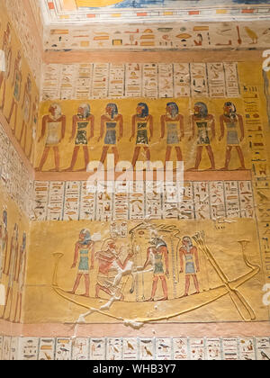 Geroglifici all'interno della tomba di Ramses iv o Ramesse IV (KV2 ...